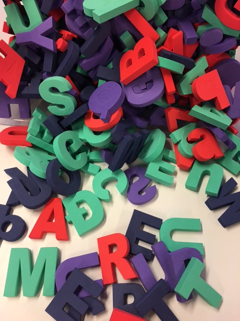 Íslenska stafrófið foam Hástafir— ABC Skólavörur